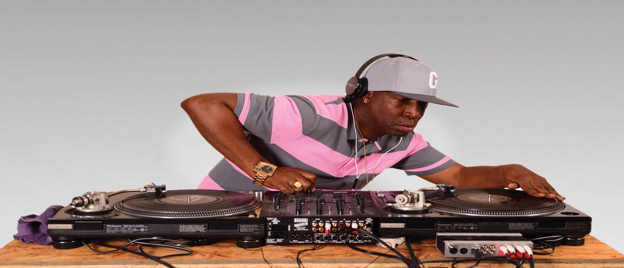GRANDMASTER FLASH: EL CREADOR DEL SCRATCH – Urban Roosters News