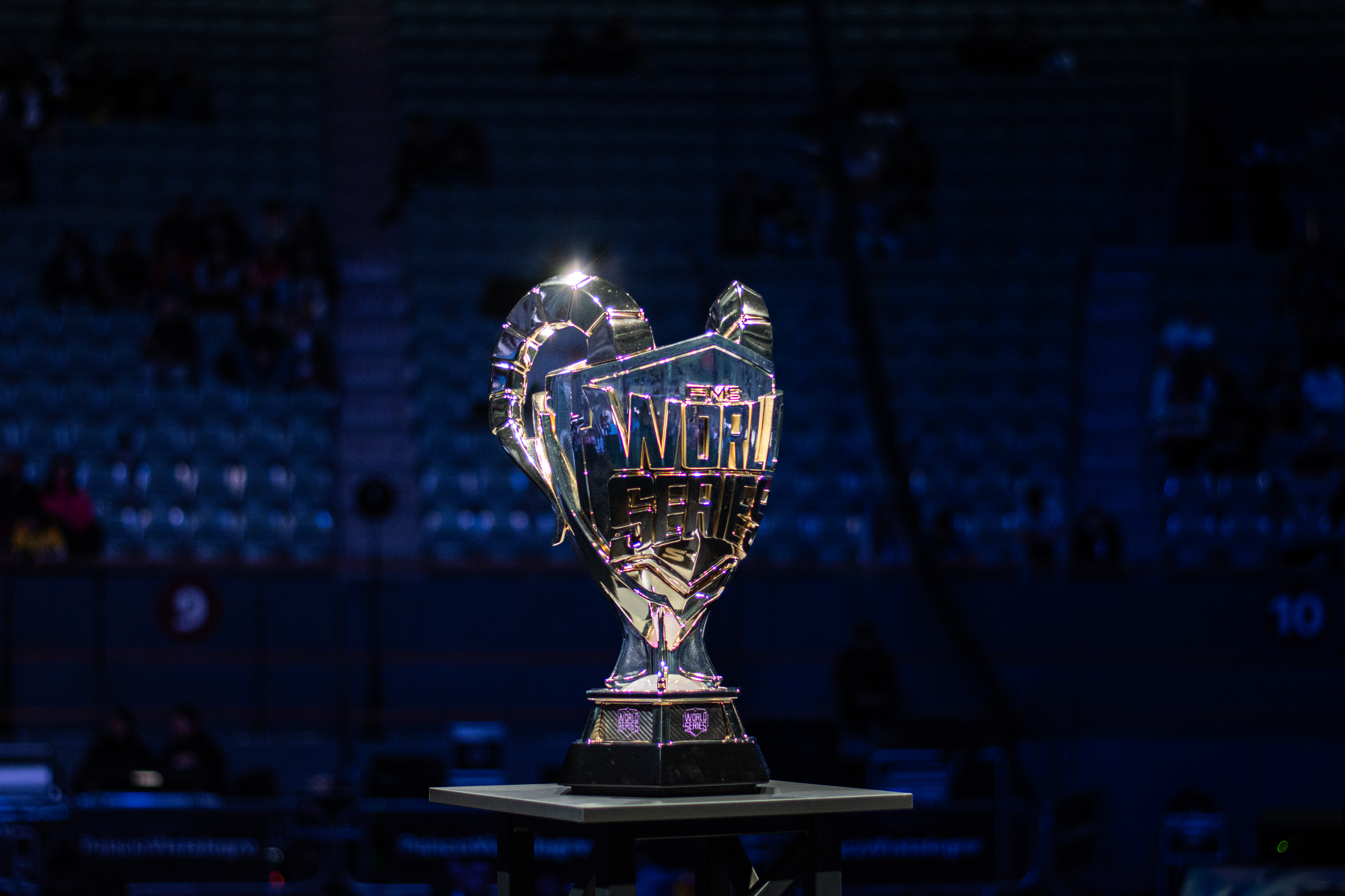 Bokep mom utha she's thinking about moving here for good